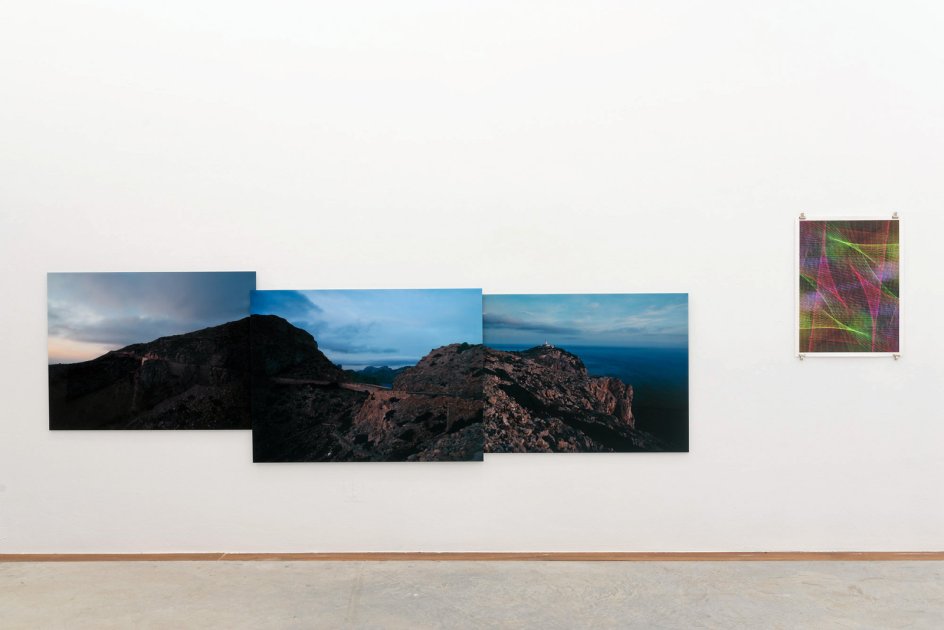 Centro Cultural Andratx byder på samtidskunst mellem bjergene ...