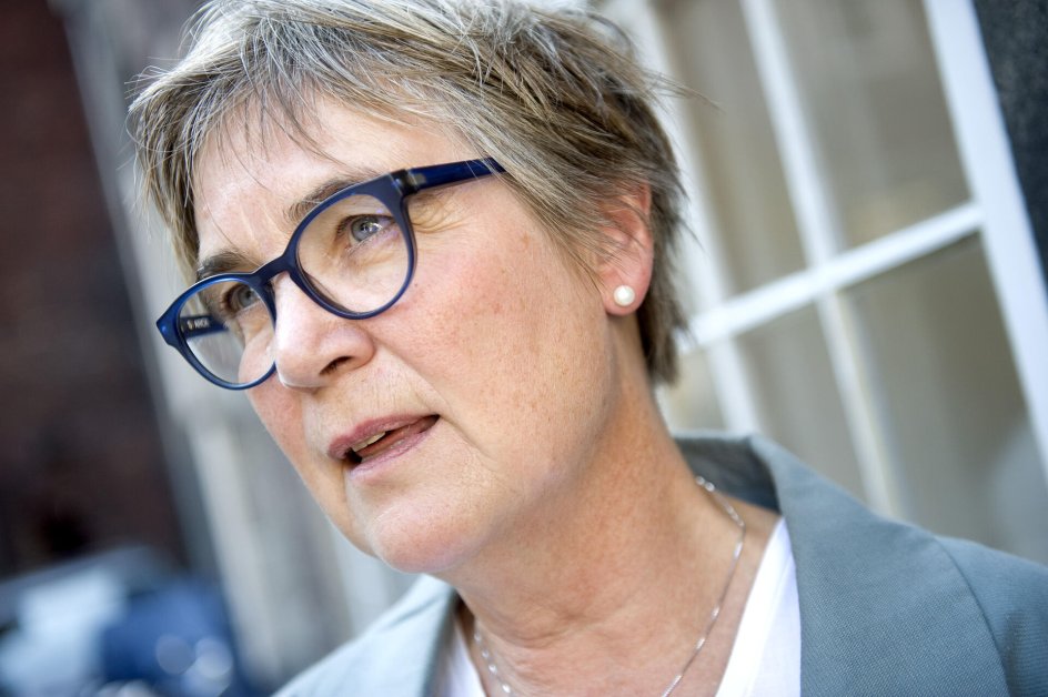 Skal man kunne være medlem af både folkekirken og en anden kirke ...