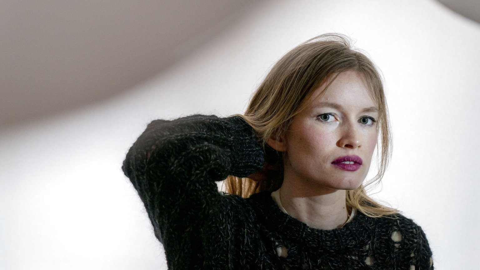 Familien er som en bundløs swimmingpool i Emma Bess' sin nye roman ...