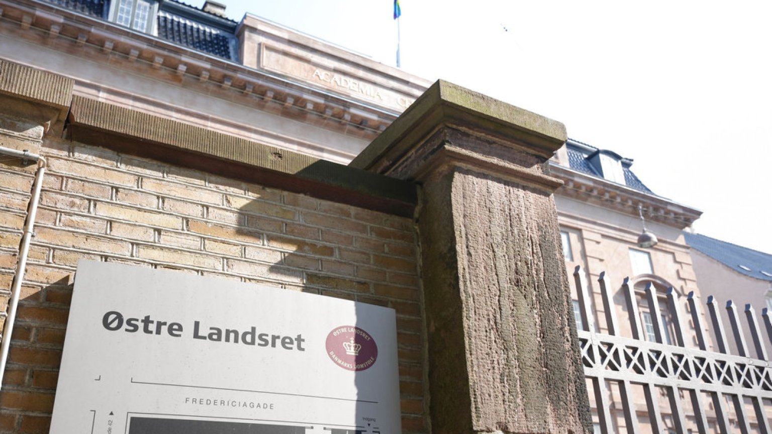 Byret giver syv år til chef i stor fakturafabrik | Kristeligt Dagblad