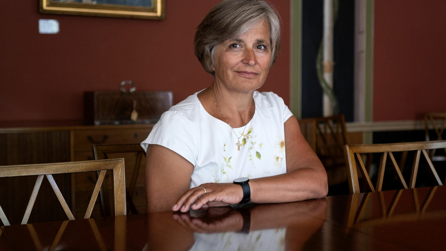 Biskop er ikke bekymret over, at regering dropper at kalde Danmark et ...