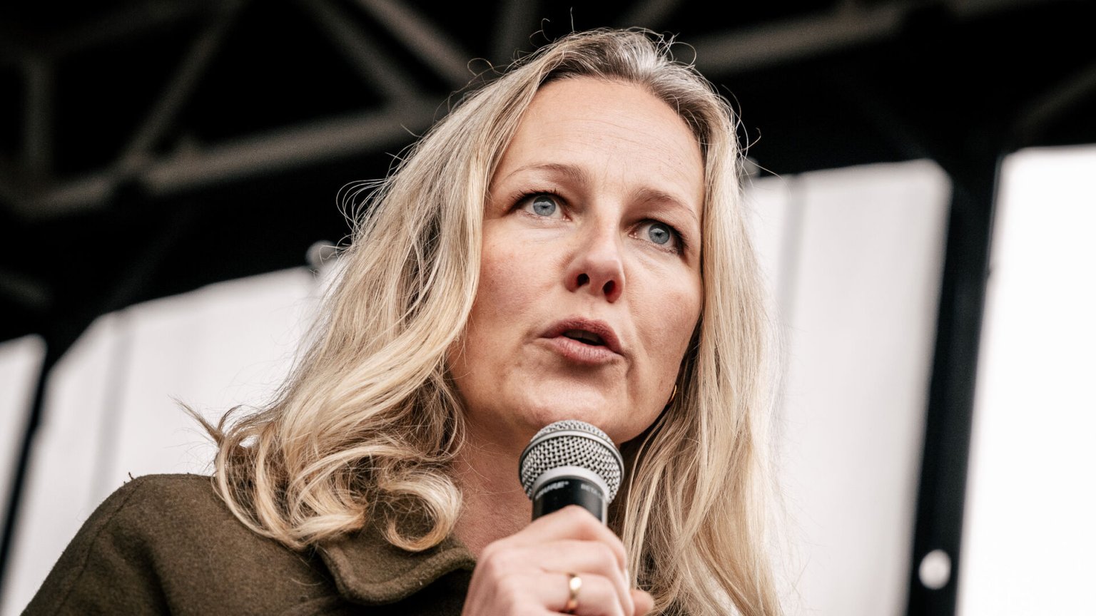 Ida Auken smed muslimsk studerende ud af sit kontor: Nogle ville bare ...