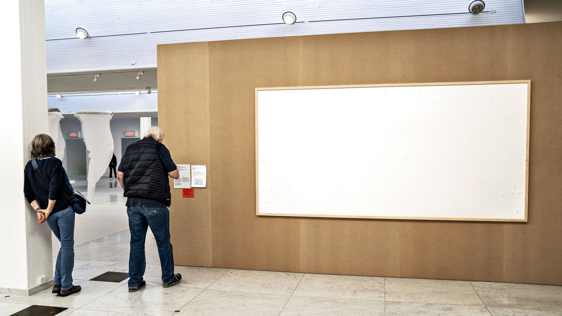 Kunstner i protest: ”Tag af kassen og stik af” | Kristeligt Dagblad