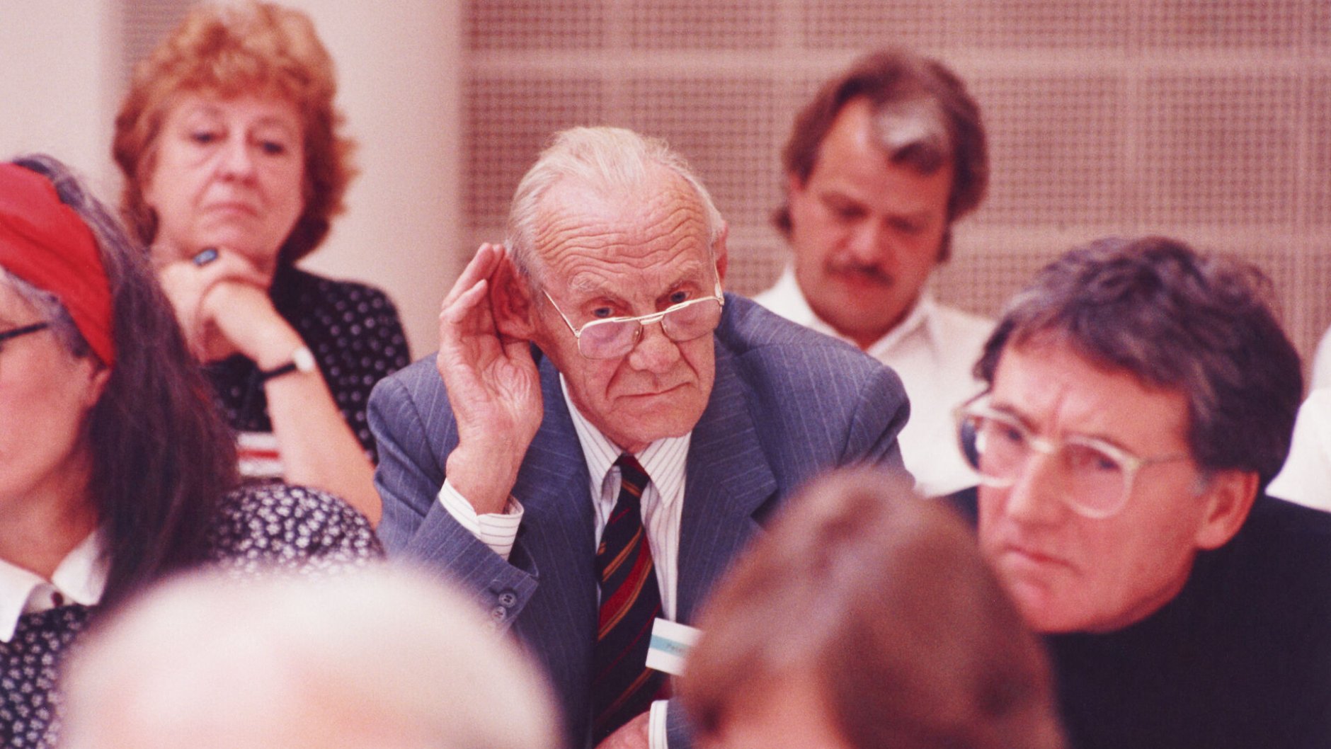 DF'er har fulgt Peter Rindal fra vugge til grav. Men biografien løfter ...