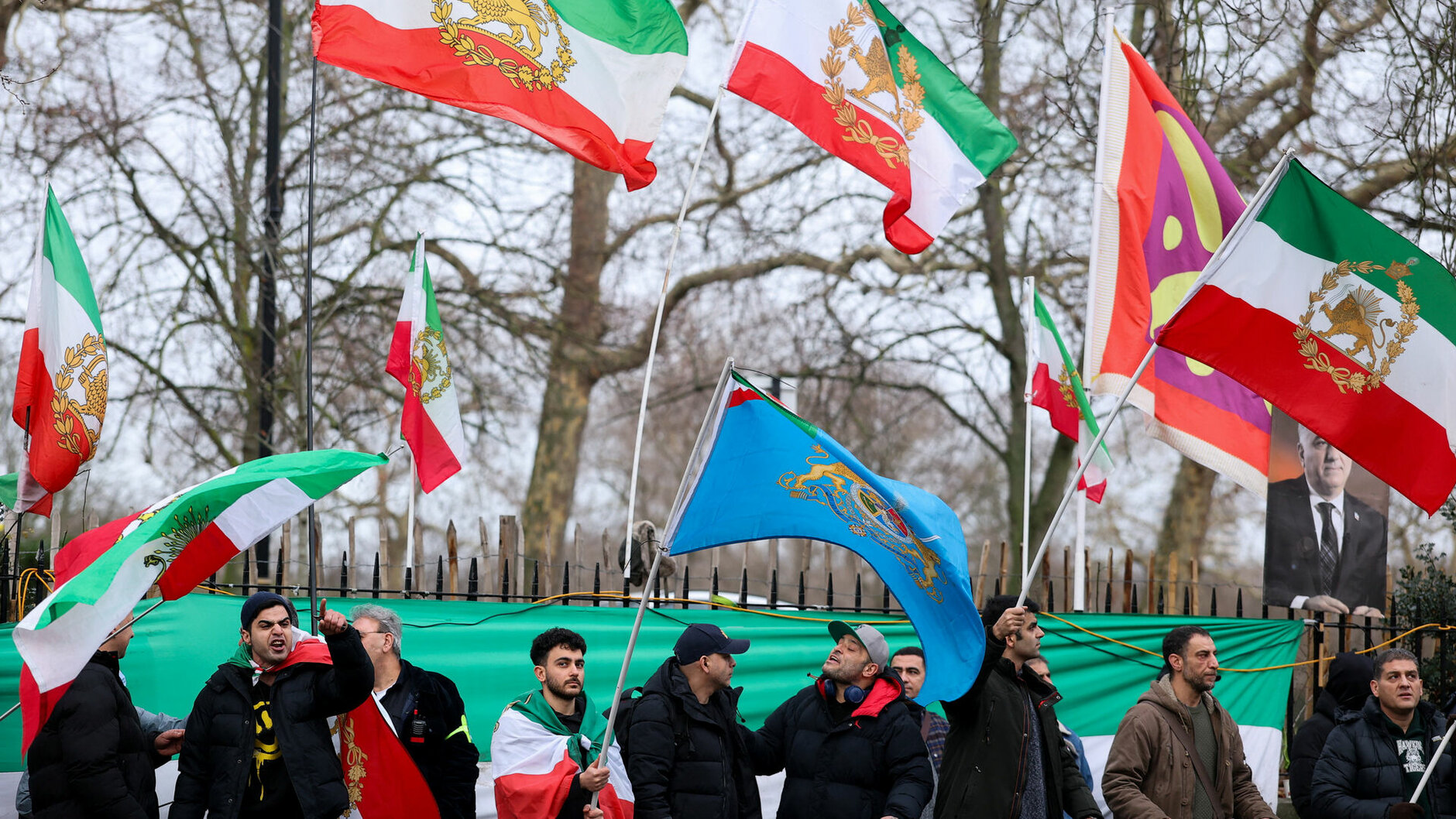 Ngo'er kritiseres for tavshed om Iran | Kristeligt Dagblad