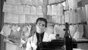 Det tog ham 49 år at skrive denne roman. Men historien er rørende enkel ...