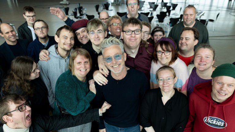 Helmig åbner op i en særlig samtale. Men det er TV Glads journalister ...