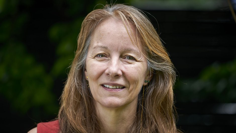 Trivselsdebatten er stadig kun i sin spæde begyndelse. Første skridt er ...