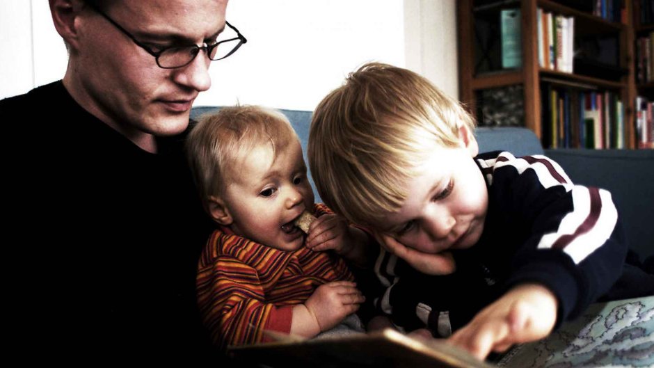 Barselsorlov til mænd går verden rundt | Kristeligt Dagblad