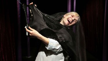 Et lykkeligt møde mellem film og scenekunst | Kristeligt Dagblad