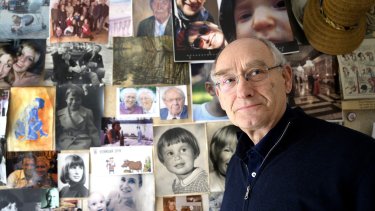 Poul Nesgaard indså hurtigt, at han måtte lægge afstand til Gud, hvis ...