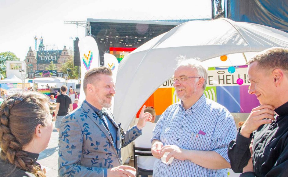 Københavns biskop til regnbuefest | Kristeligt Dagblad