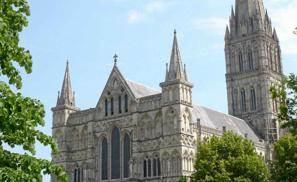 Salisbury: Byens religiøse og historiske seværdigheder | Kristeligt Dagblad