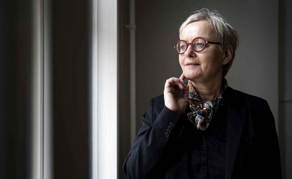 Birgitte Stoklund roser Knud Brix: "Reportager med velgørende sprogligt ...