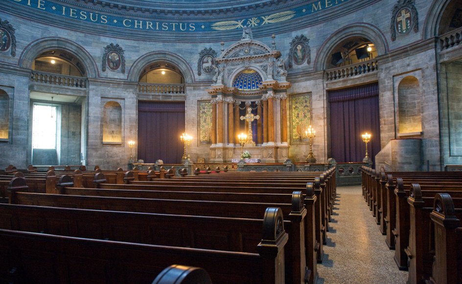 Stigende antal udmeldelser: Året begyndte trægt for folkekirken ...