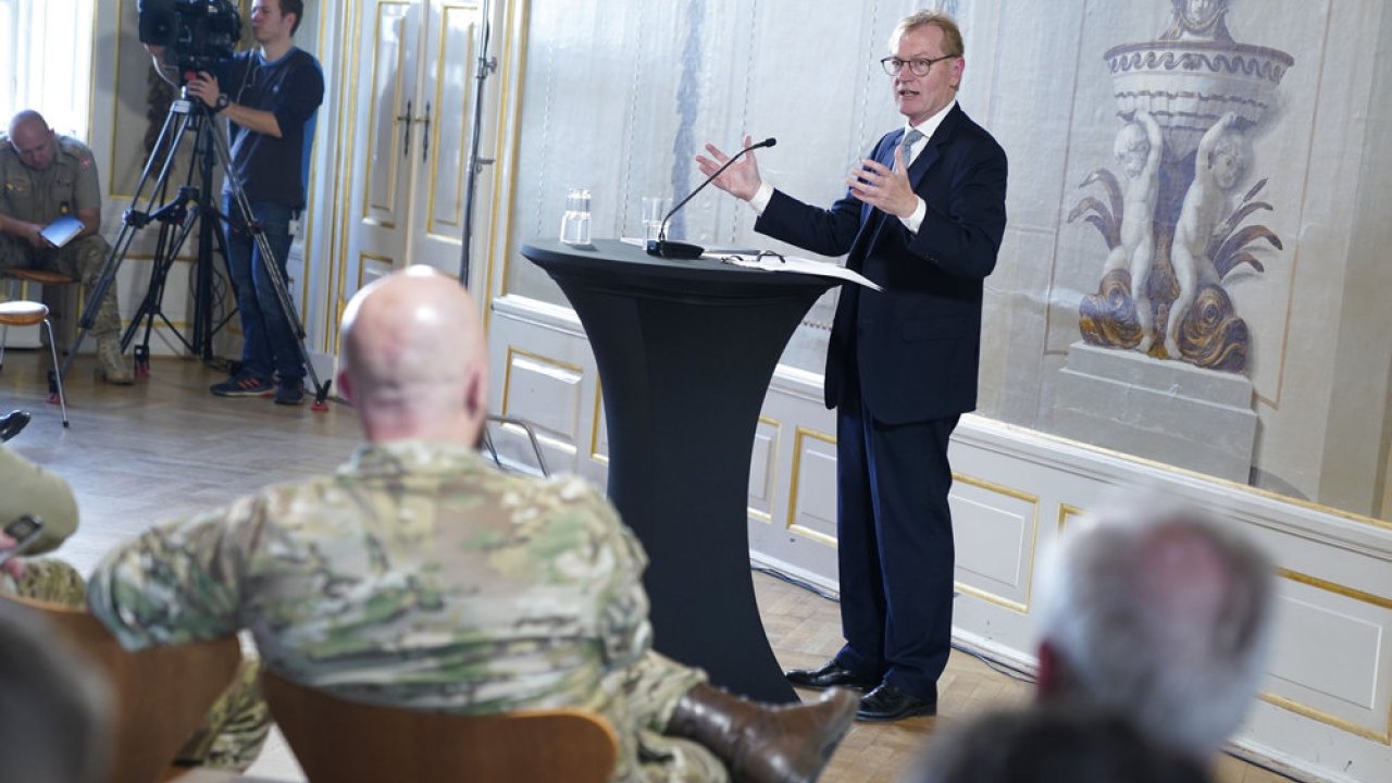 Rapport: Trusler fra Rusland fordrer nyt dansk forsvar | Kristeligt Dagblad