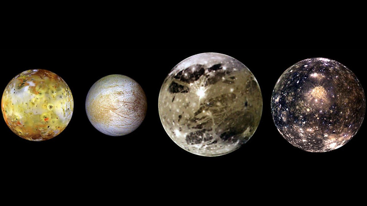 En af Jupiters måner kan afsløre gåden om livet i universet. Men først ...