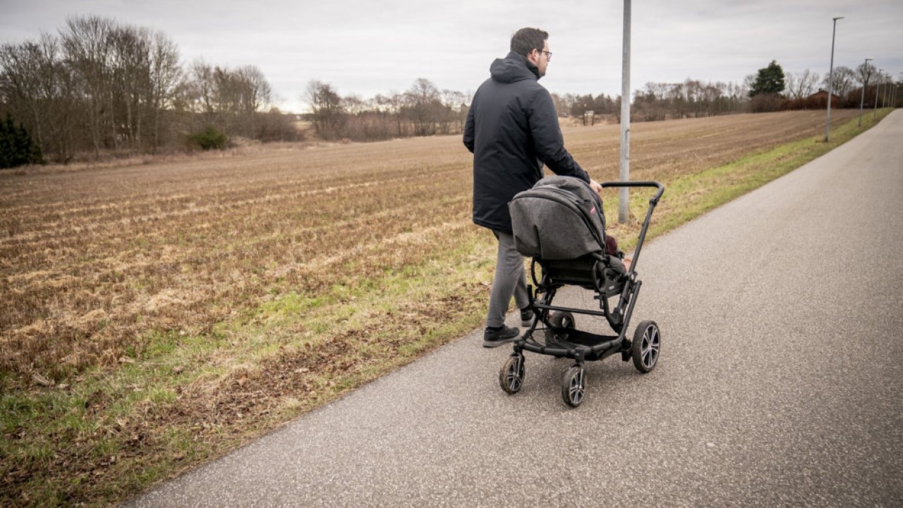 Nye tal tyder på flere brugte barselsuger til fædre | Kristeligt Dagblad
