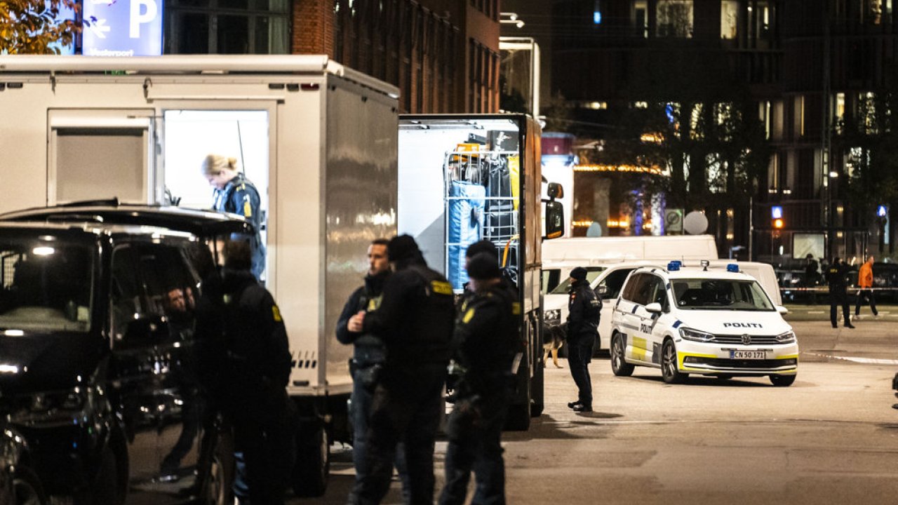 Politi om skuddrab på åben gade: Vi har et hav af hypoteser ...