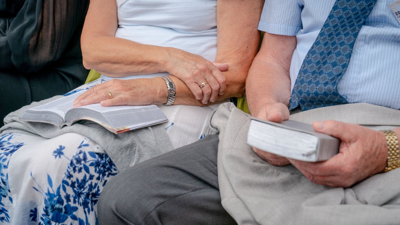 Professor i religionsret: Jehovas Vidners interne regler om ...