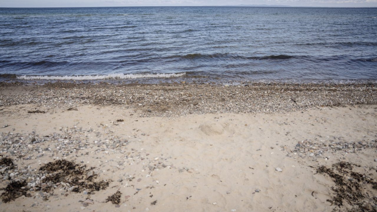Jammerbugt Kommune forbyder badning ved Blokhus Strand | Kristeligt Dagblad Jammerbugt Kommune forbyder badning ved Blokhus Strand | Kristeligt Dagblad