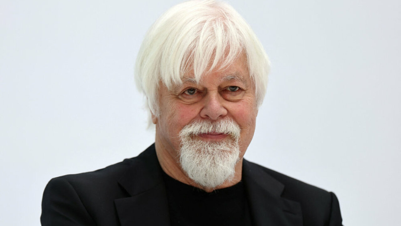 Interpol ophæver arrestordre på hvalaktivist Paul Watson | Kristeligt ...