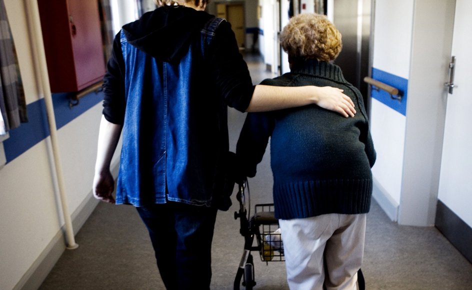 Panel: Mindre kontrol skal frigøre hjælp til ældre | Kristeligt Dagblad