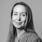 For fem et halvt år siden blev Maria dræbt af sin mand. For hendes ...
