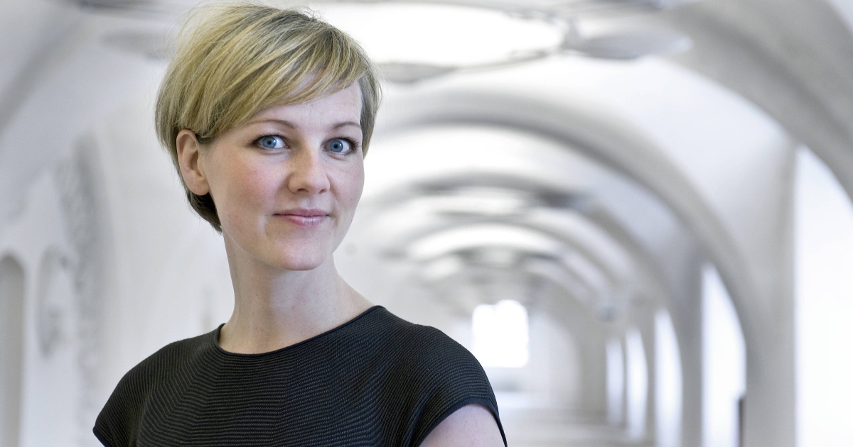 Ida Auken: Vend blikket væk fra navlen og ud mod verden - Religion.dk