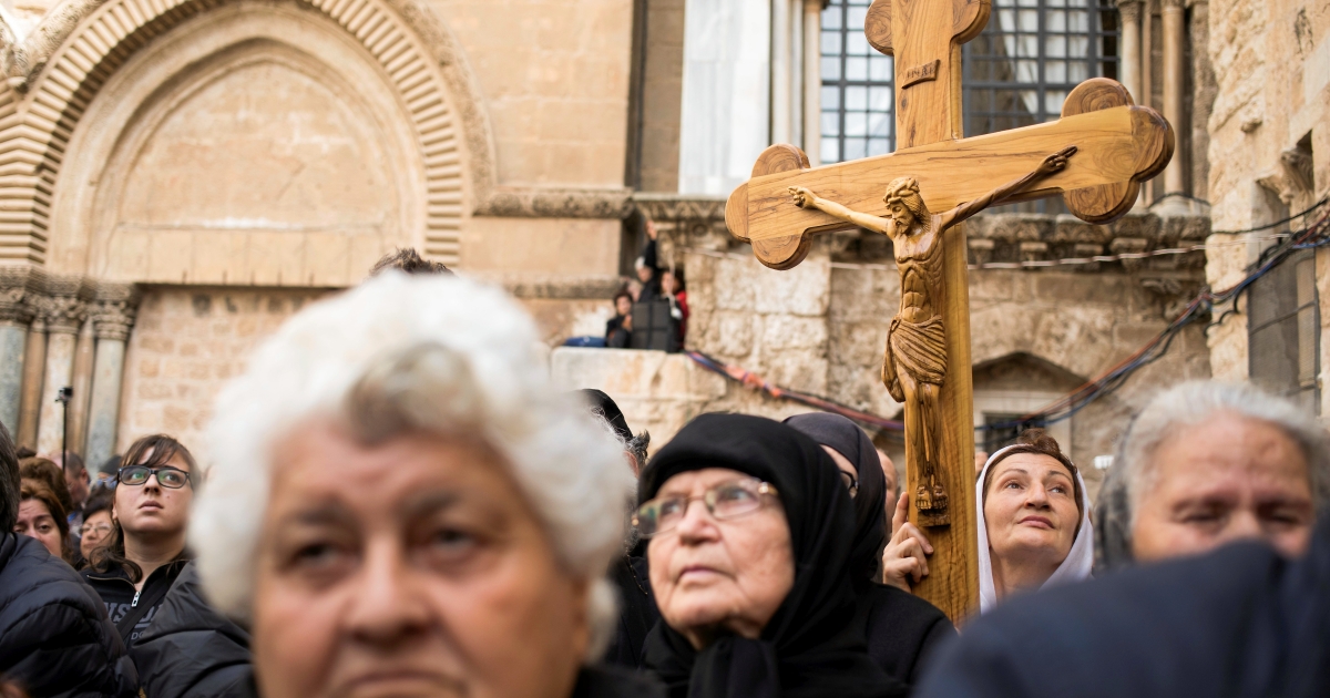 Ortodokse og katolikker fejrer Jesu hellige kors - Religion.dk
